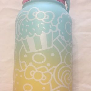 Hello Kitty | Other | Hello Kitty Cafe Rainbow Thermal Water Bottle 32 Oz | Poshmark